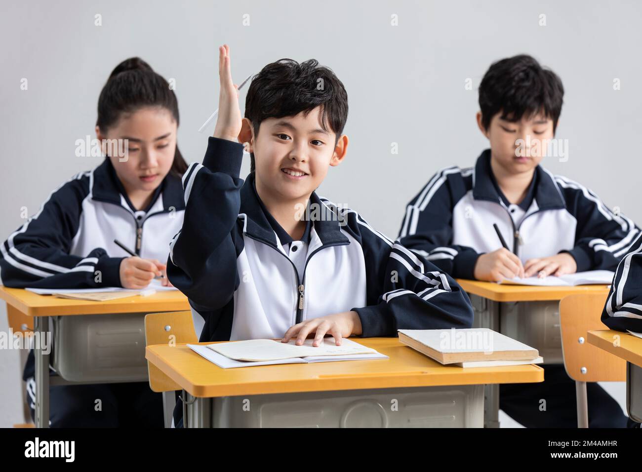 Chinese students learning in classroom Stock Photo - Alamy