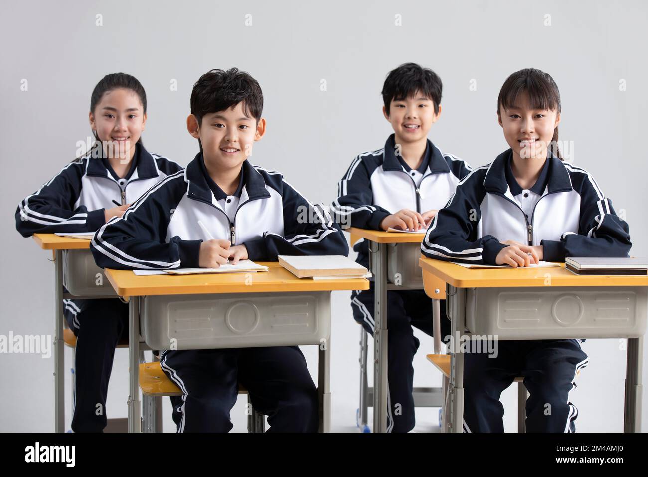 Chinese students learning in classroom Stock Photo - Alamy