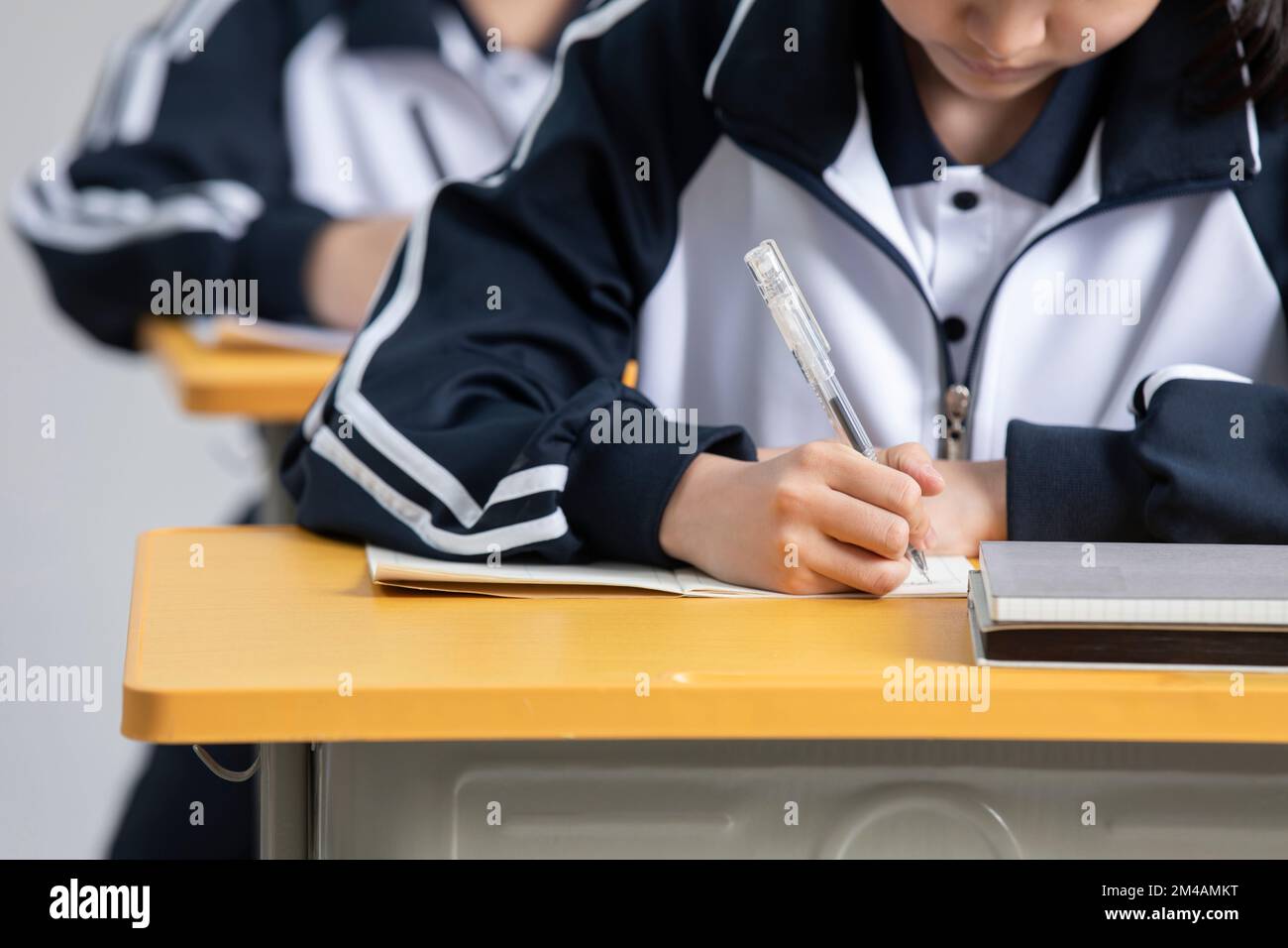 Chinese students learning in classroom Stock Photo - Alamy