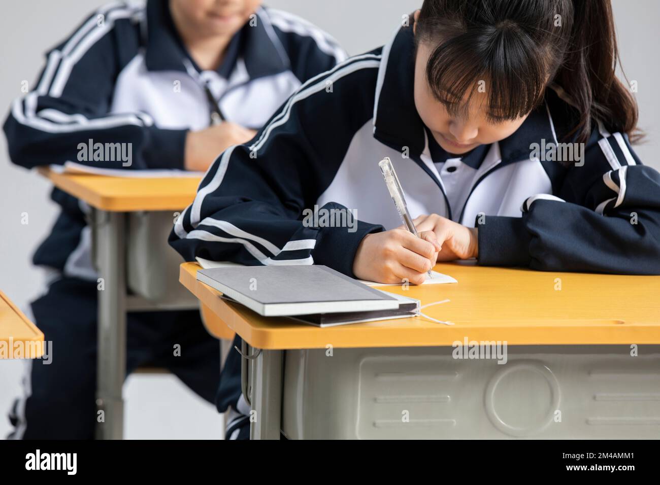 Chinese students learning in classroom Stock Photo - Alamy