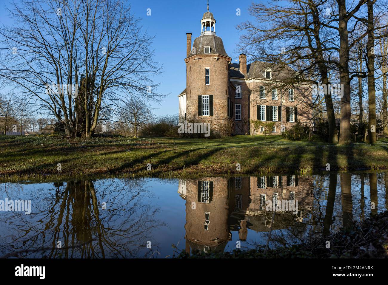 Backside of Hackfort castle with stronghold tower and white facade of ...