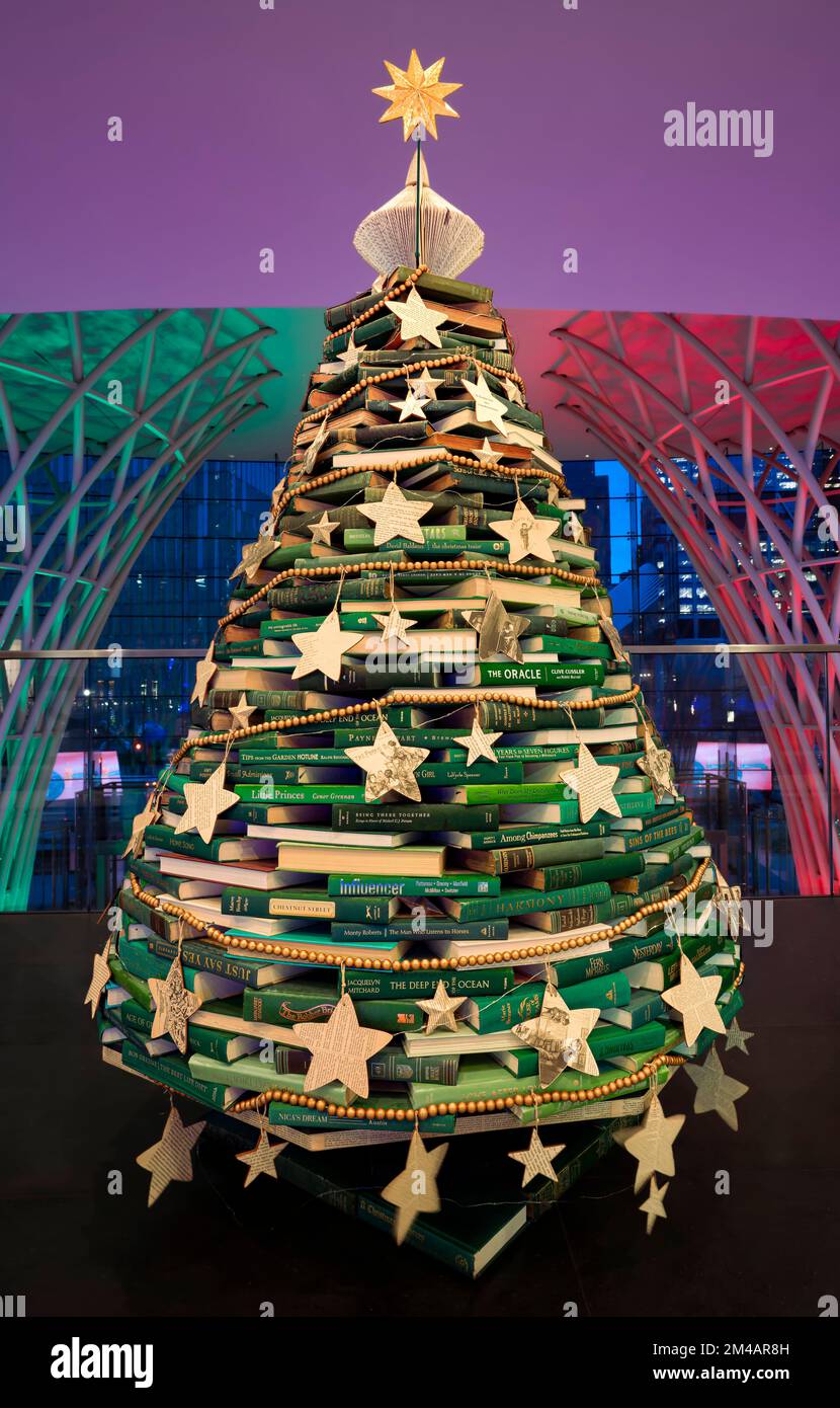 Christmas Tree made out of books. Seen at Brookfield Place, Manhattan ...