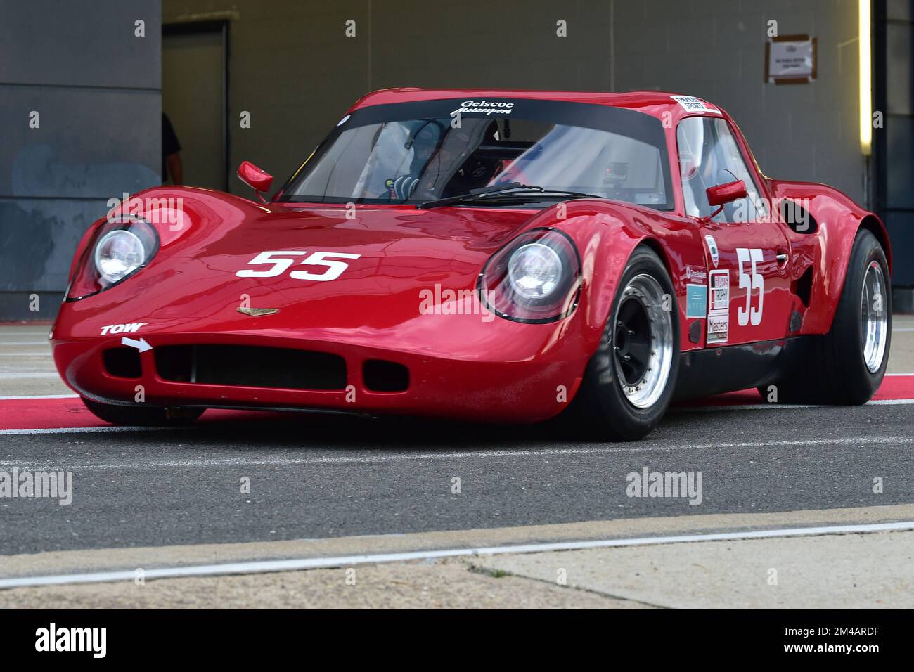 David Forsbrey, Andrew Newall, Chevron B8, Yokohama Trophy for Masters ...