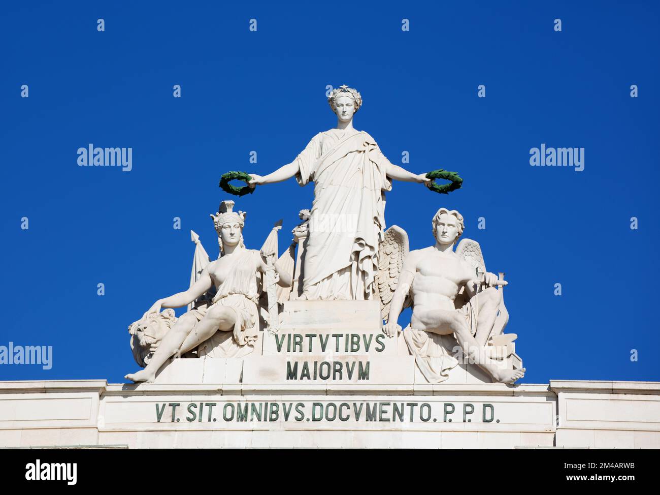 The genius of architecture statue hi-res stock photography and images ...