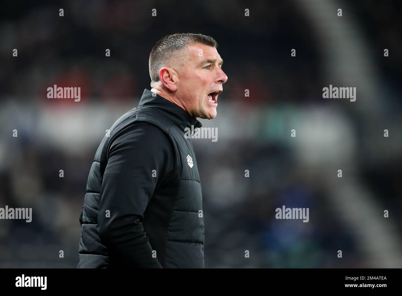 Derby County assistant head coach Richie Barker during the Sky Bet ...