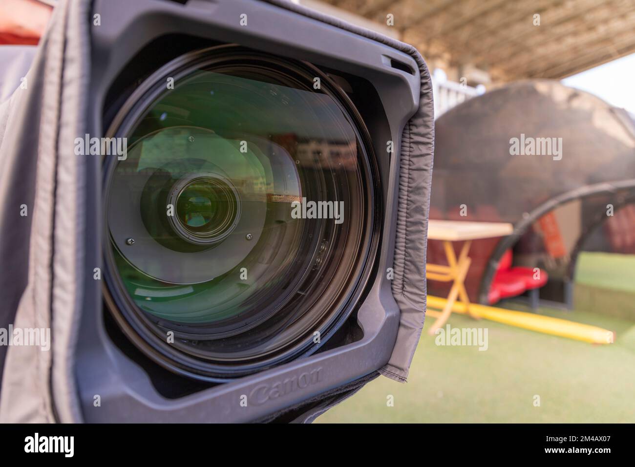 Football stadium fans close up hi-res stock photography and images - Alamy