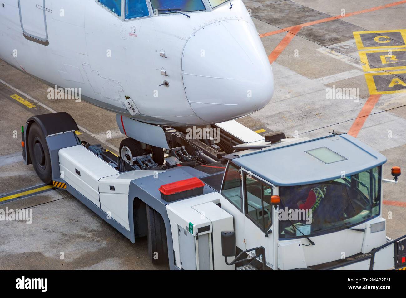 Back view jet engine hi-res stock photography and images - Alamy