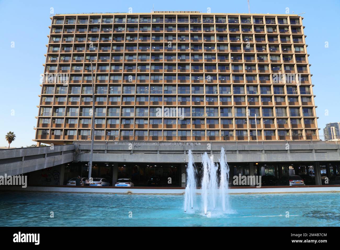TEL AVIV, ISRAEL - NOVEMBER 3, 2022: City Hall building in Rabin Square ...