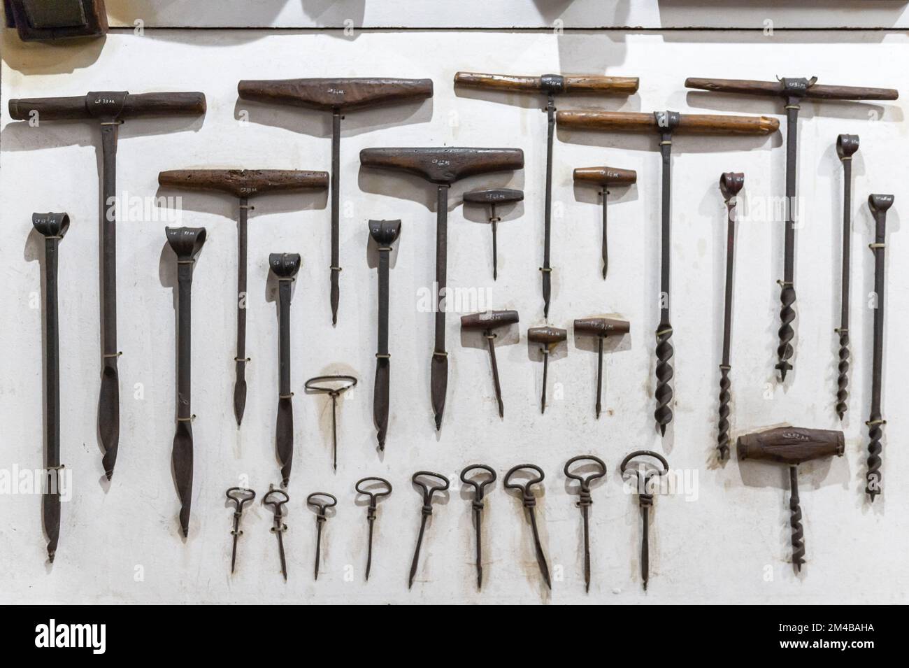 Arti crafts hi-res stock photography and images - Alamy