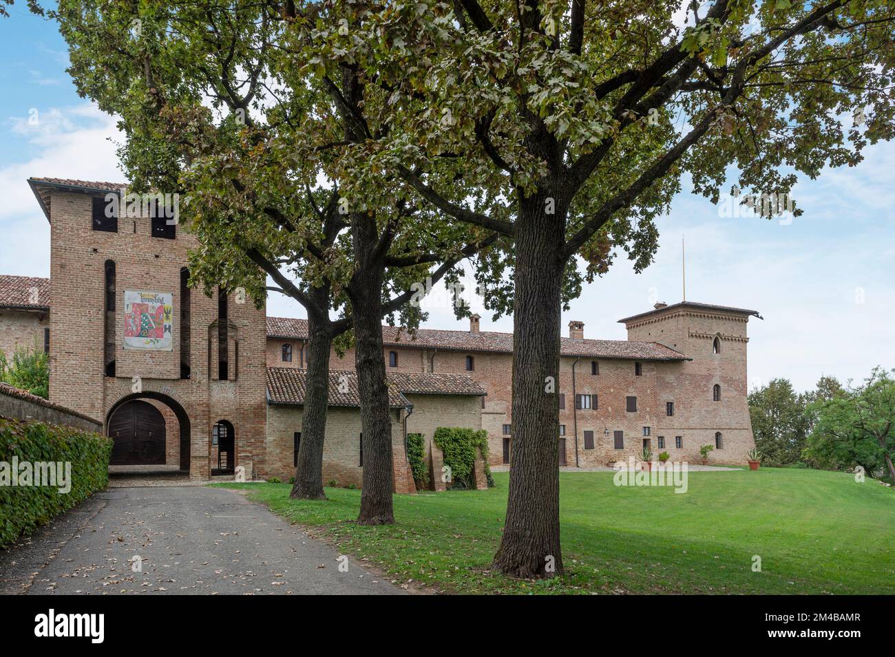 Borromeo castle hi-res stock photography and images - Alamy