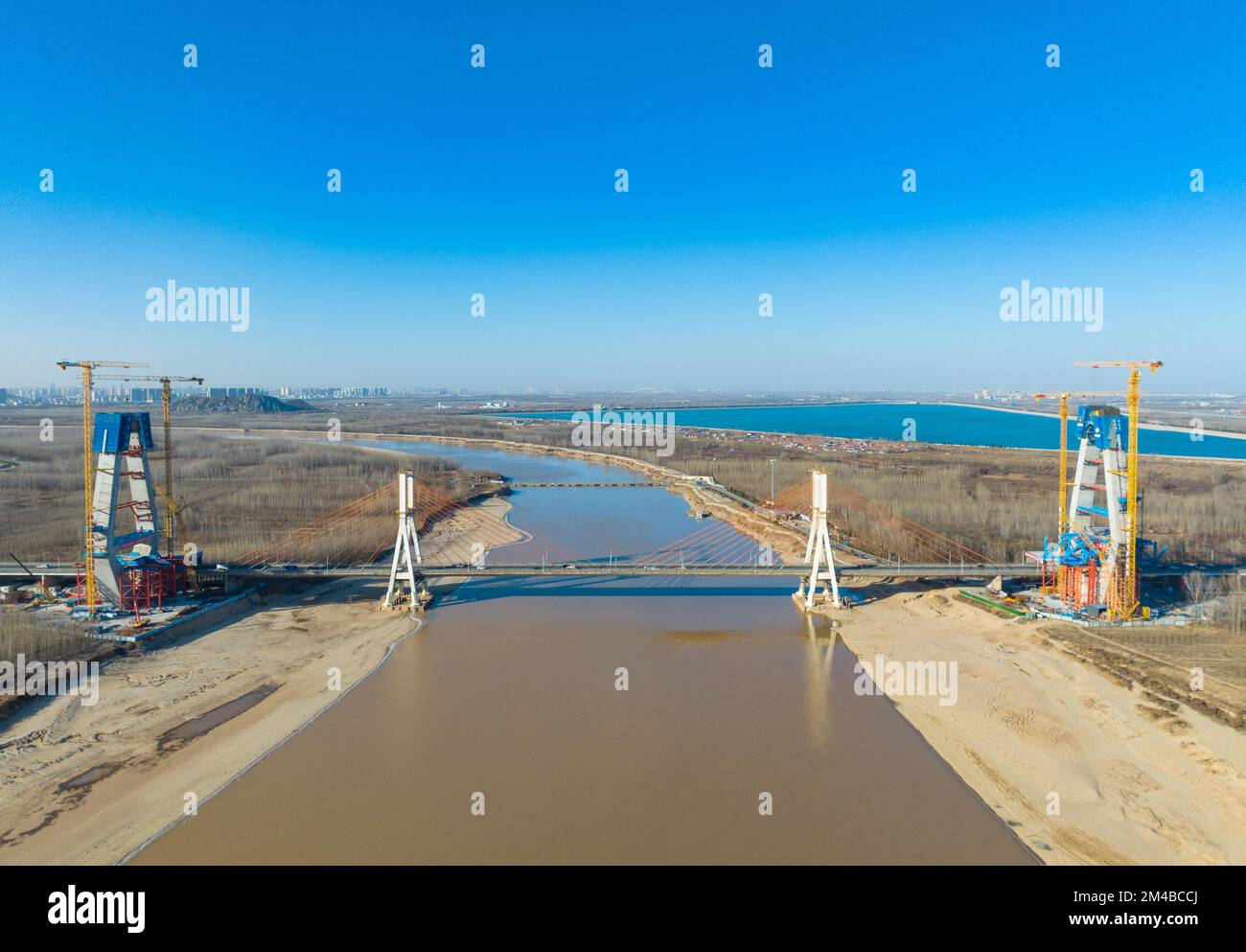 Aerial photos show the Yellow River Highway Bridge Expansion Project is ...