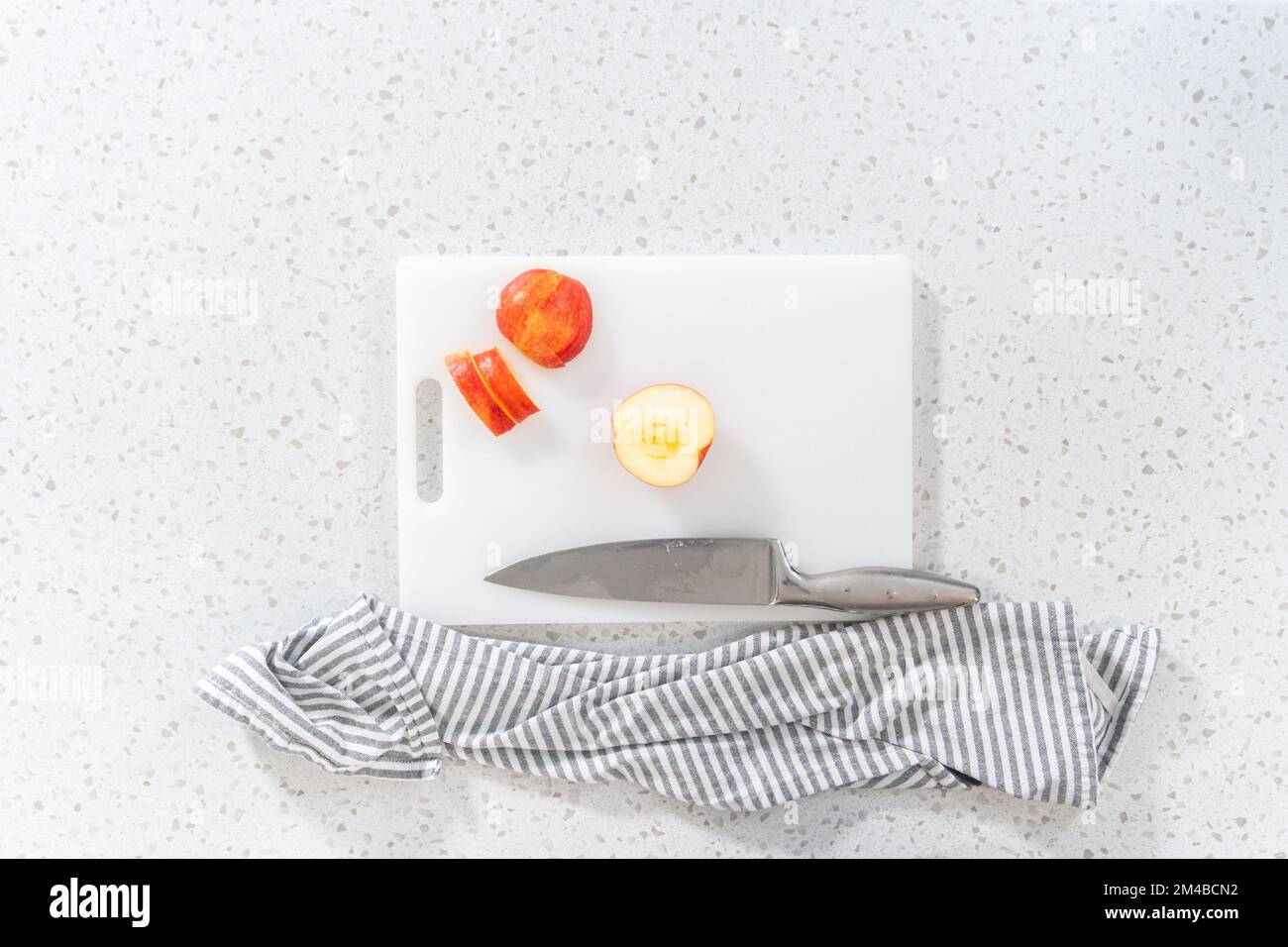 Sliced red apples Stock Photo - Alamy