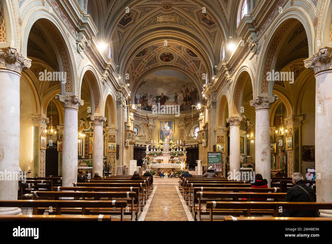 chiesa parrocchiale di sant'andrea apostolo, fino del monte, italy ...