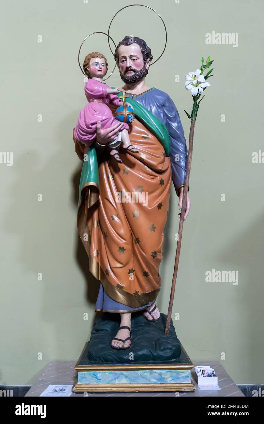 st. joseph statue in the main church, sovere, italy Stock Photo - Alamy