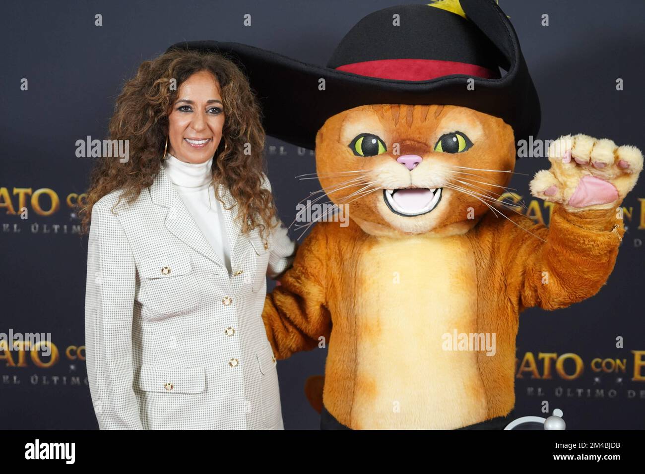 singer Rosario Flores at photocall film El Gato con Botas: El ultimo ...