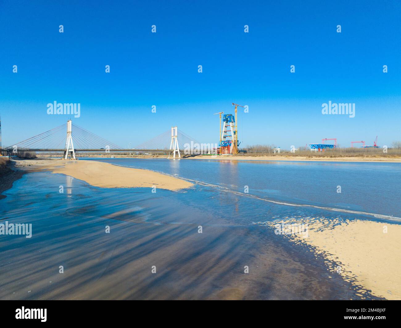 Aerial photos show the Yellow River Highway Bridge Expansion Project is ...