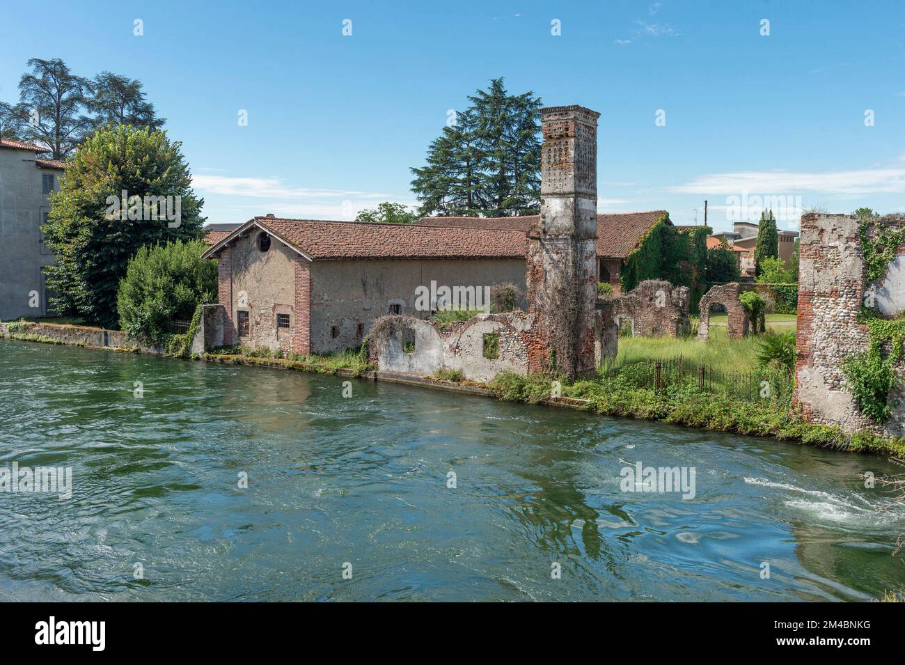 naviglio grande, canal, turbigo, italy Stock Photo - Alamy