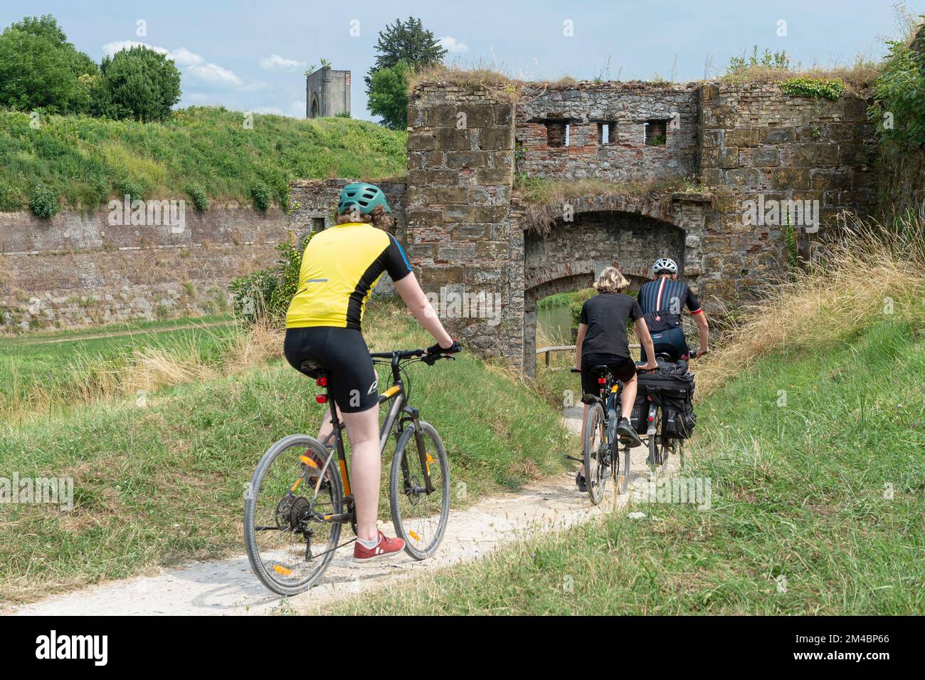 Gate aquileia hi-res stock photography and images - Alamy