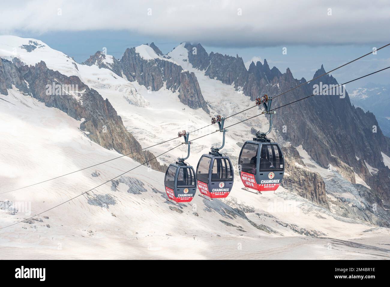 cableway punta helbronner - aiguille du midi, courmayeur, italy Stock ...