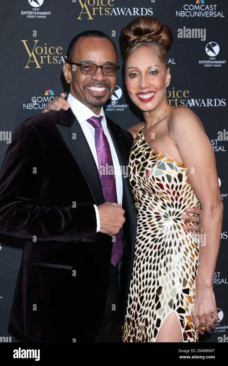 LOS ANGELES - DEC 18: Rudy Gaskins, Joan Baker at the Voice Arts Awards ...