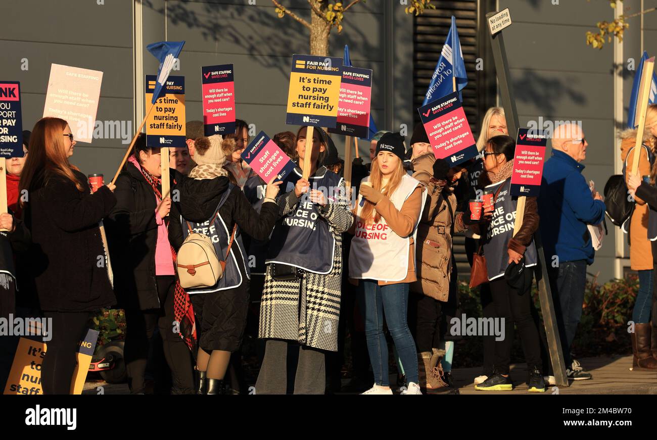 Liverpool nhs strike hi-res stock photography and images - Alamy