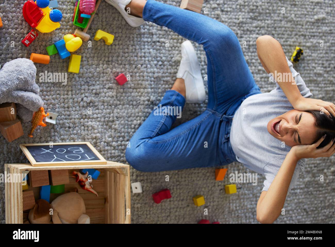 Parents kids house mess hi-res stock photography and images - Alamy