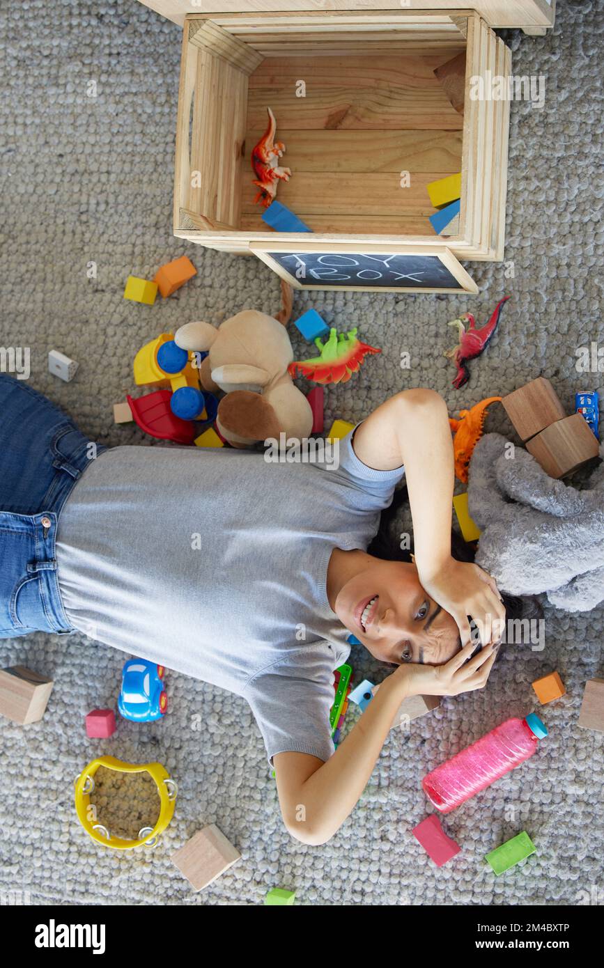 Family home messy stress hi-res stock photography and images - Alamy