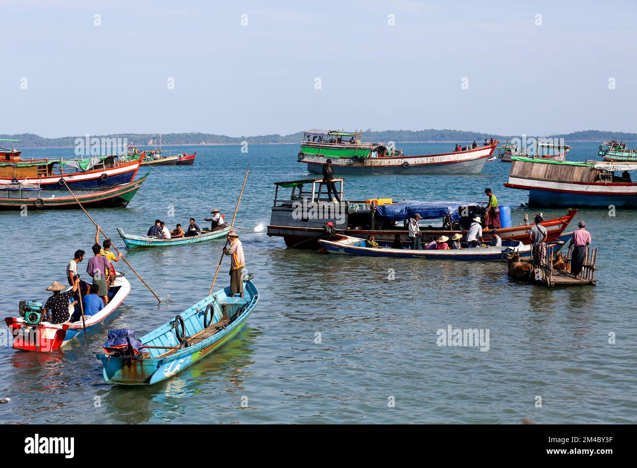 Kyaukphyu hi-res stock photography and images - Alamy