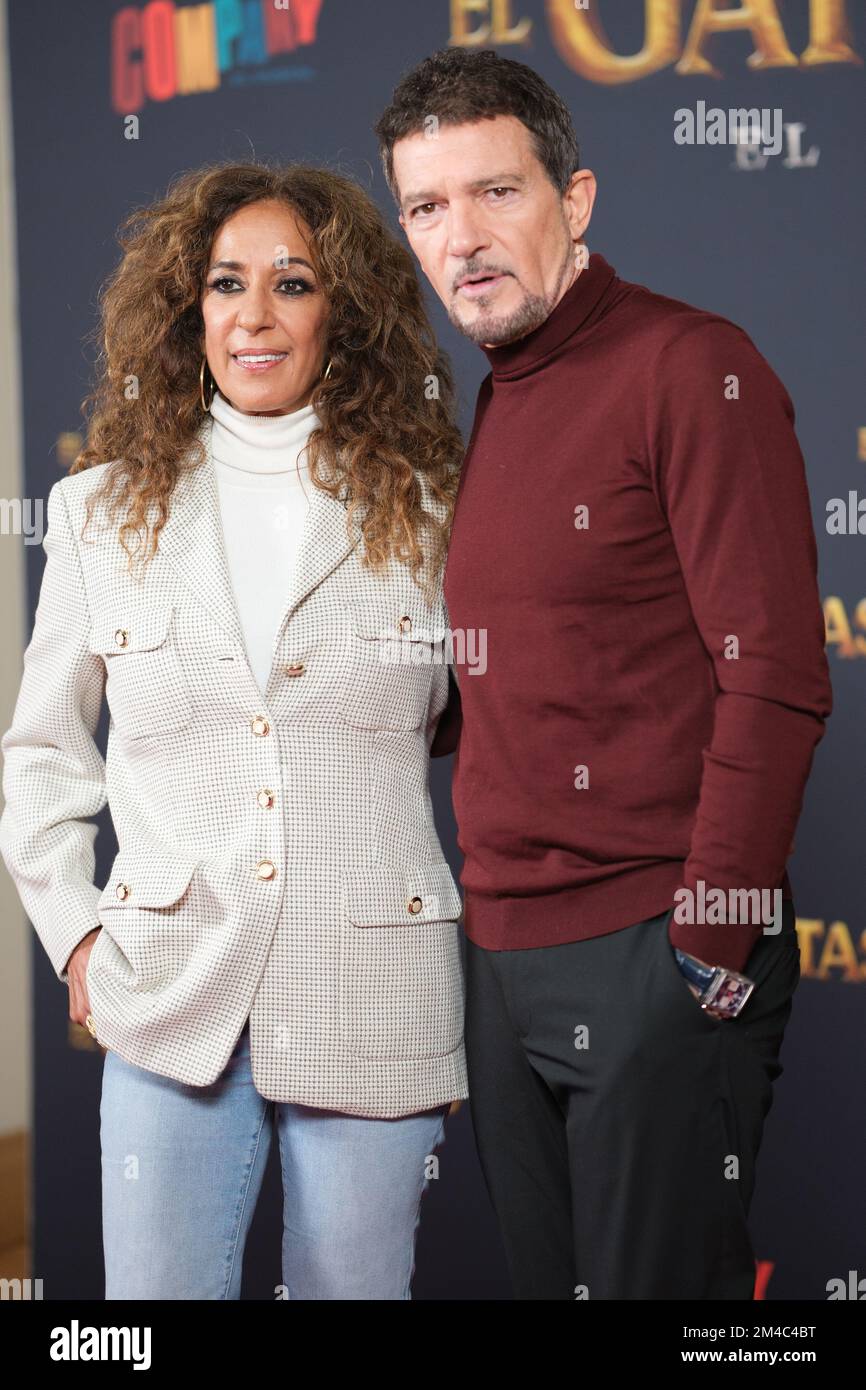 Madrid, Spain. 20th Dec, 2022. Actor Antonio Banderas and singer ...