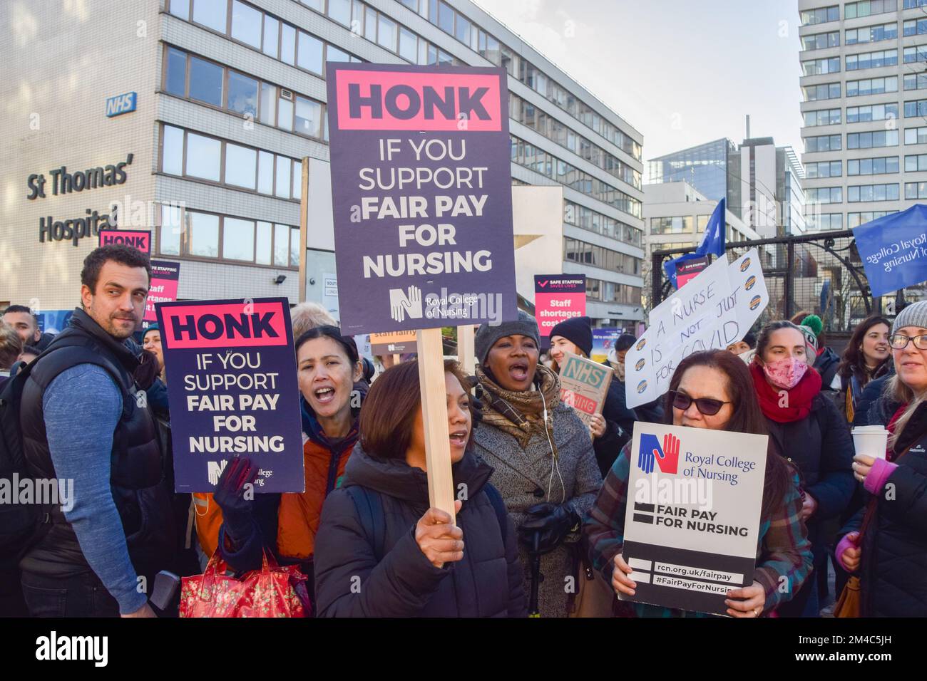 Honk if you support fair pay for nursing placard hi-res stock ...