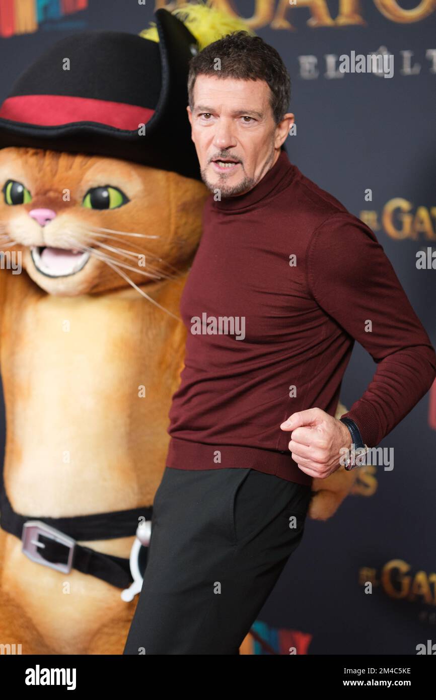 Actor Antonio Banderas attends the "El Gato Con Botas: El Ultimo Deseo ...