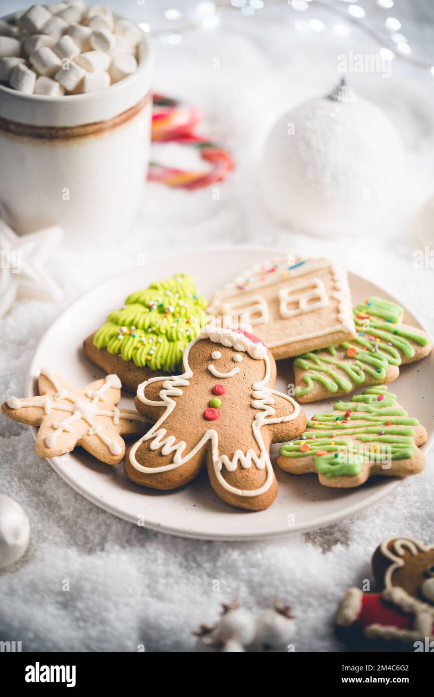 Christmas gingerbread cookies Stock Photo - Alamy