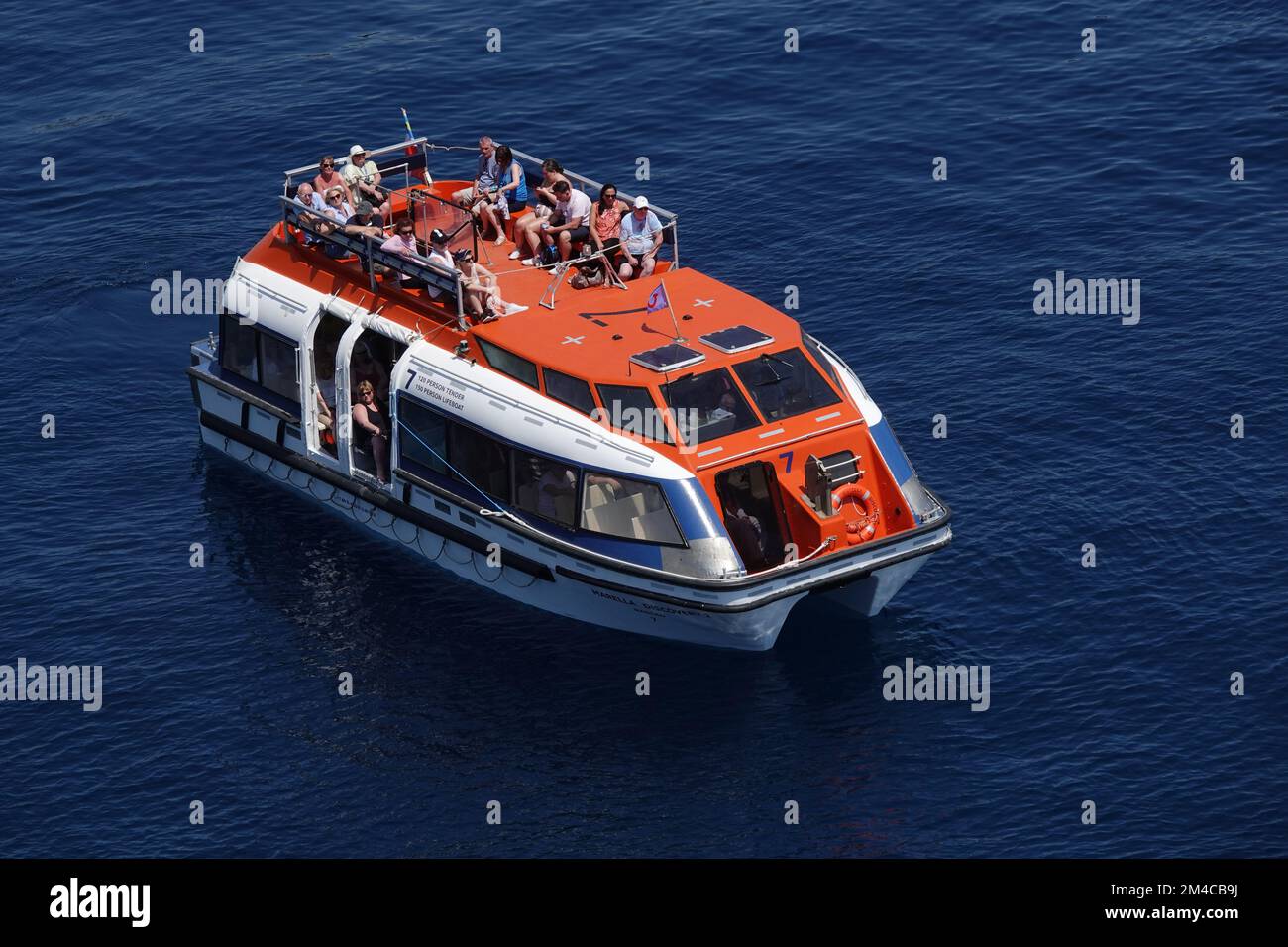 A cruise tender boat from the cruise ship Discovery 2 operated by the ...