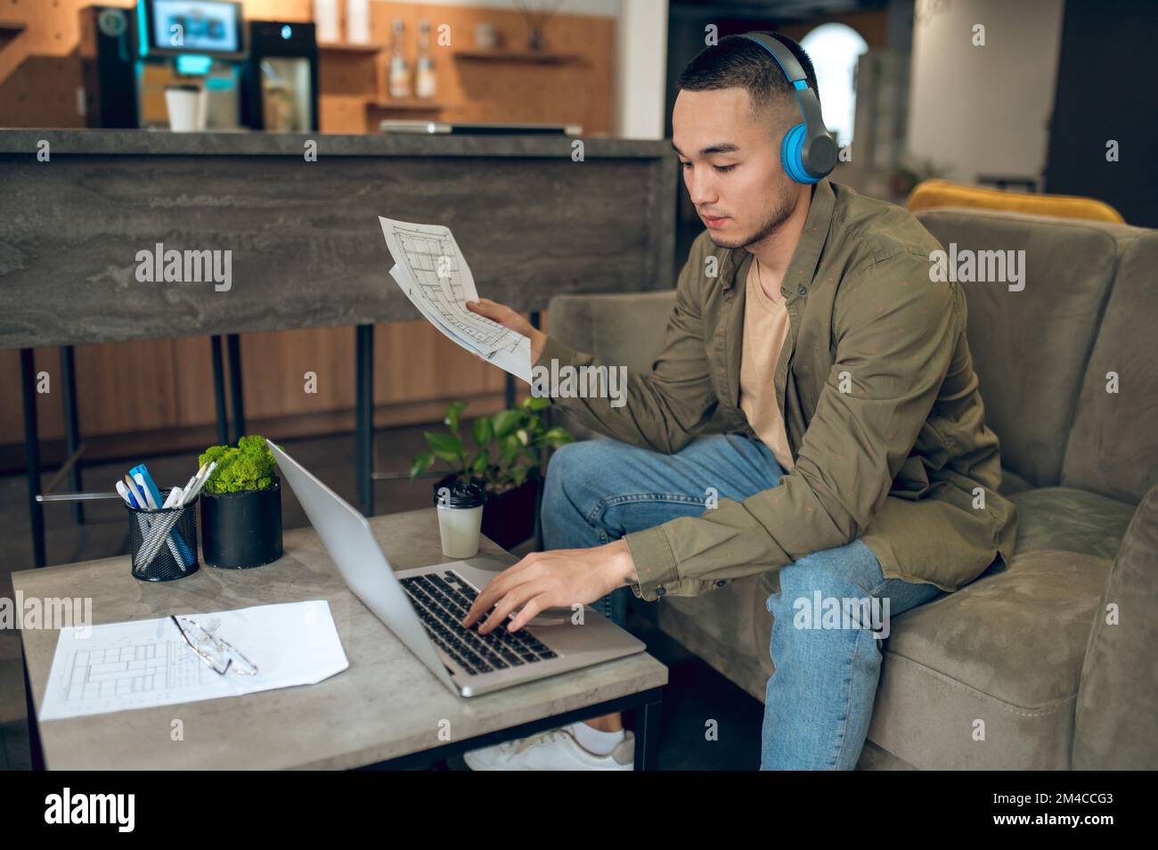 Engineer working house plan in hi-res stock photography and images - Alamy