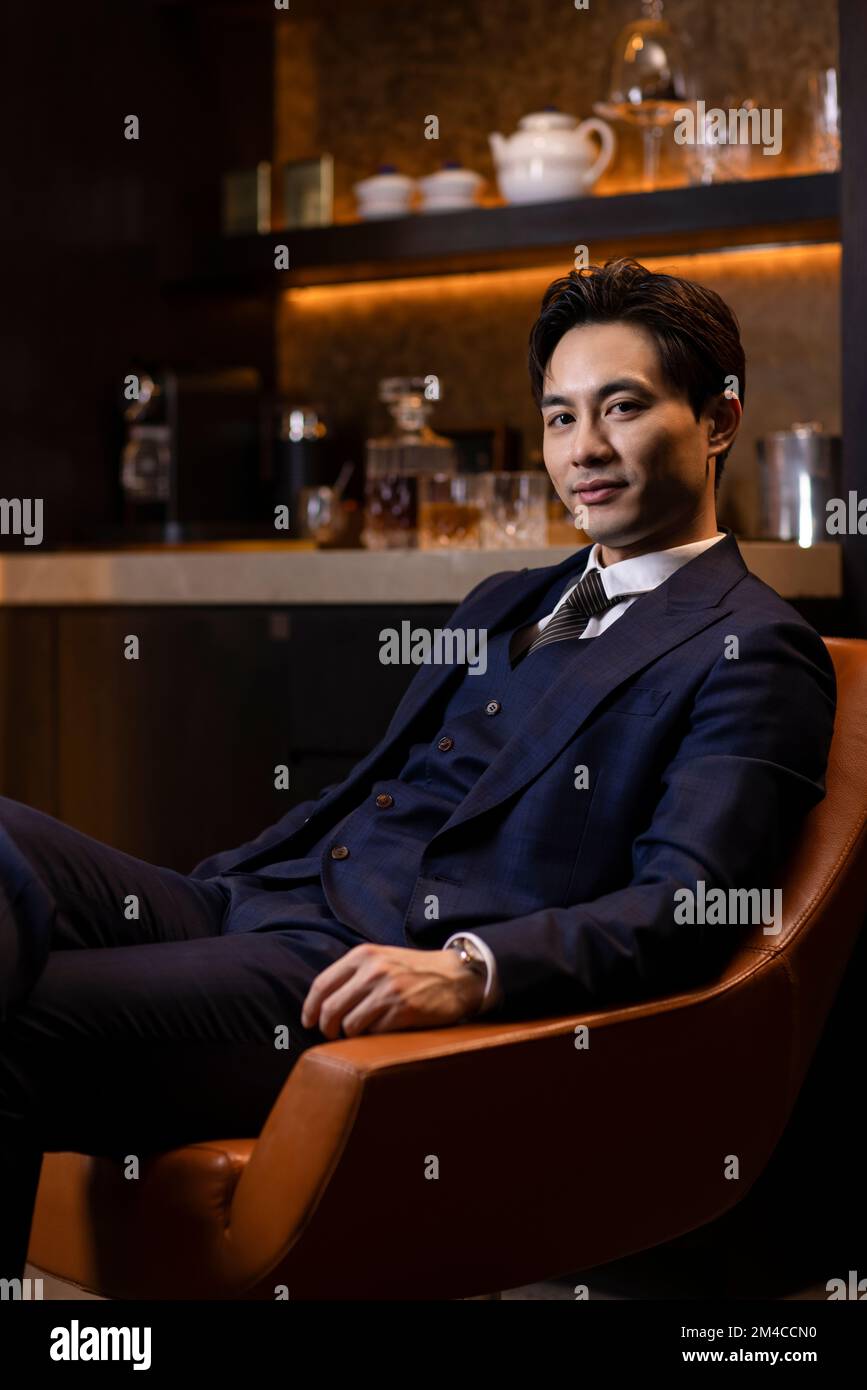 Portrait of elegant Chinese businessman Stock Photo - Alamy