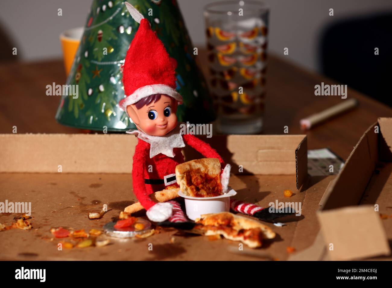 Kids making a mess home hi-res stock photography and images - Alamy