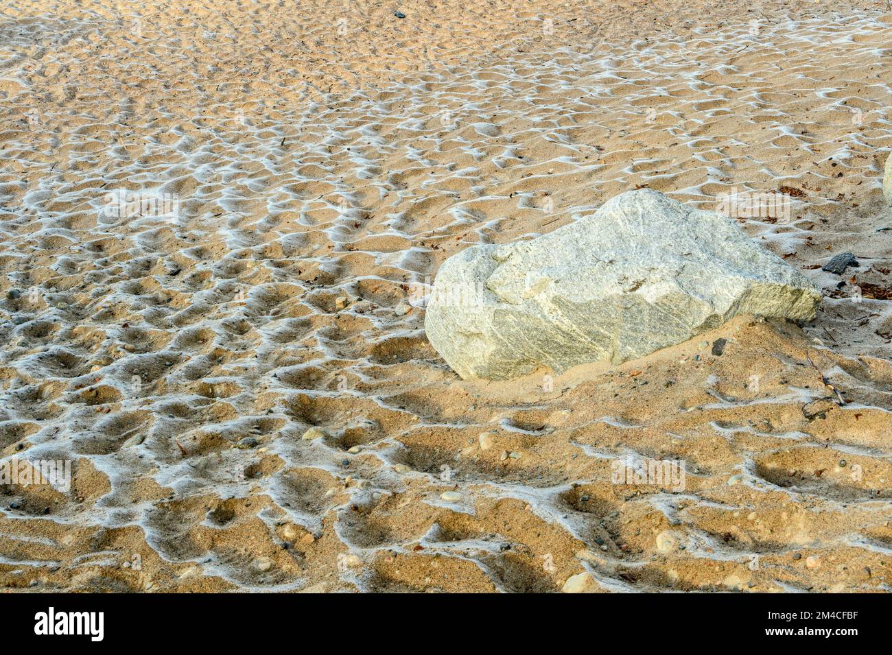 Frost on the sand, Lake Superior Provincial Park, Old Woman Bay ...