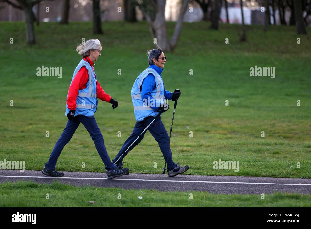 Parkwalkers pictured taking part in a Parkwalk Parkrun Event in Portsmouth, Hampshire, UK Stock ...
