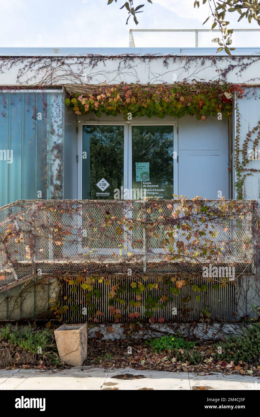 Uib logo hi-res stock photography and images - Alamy