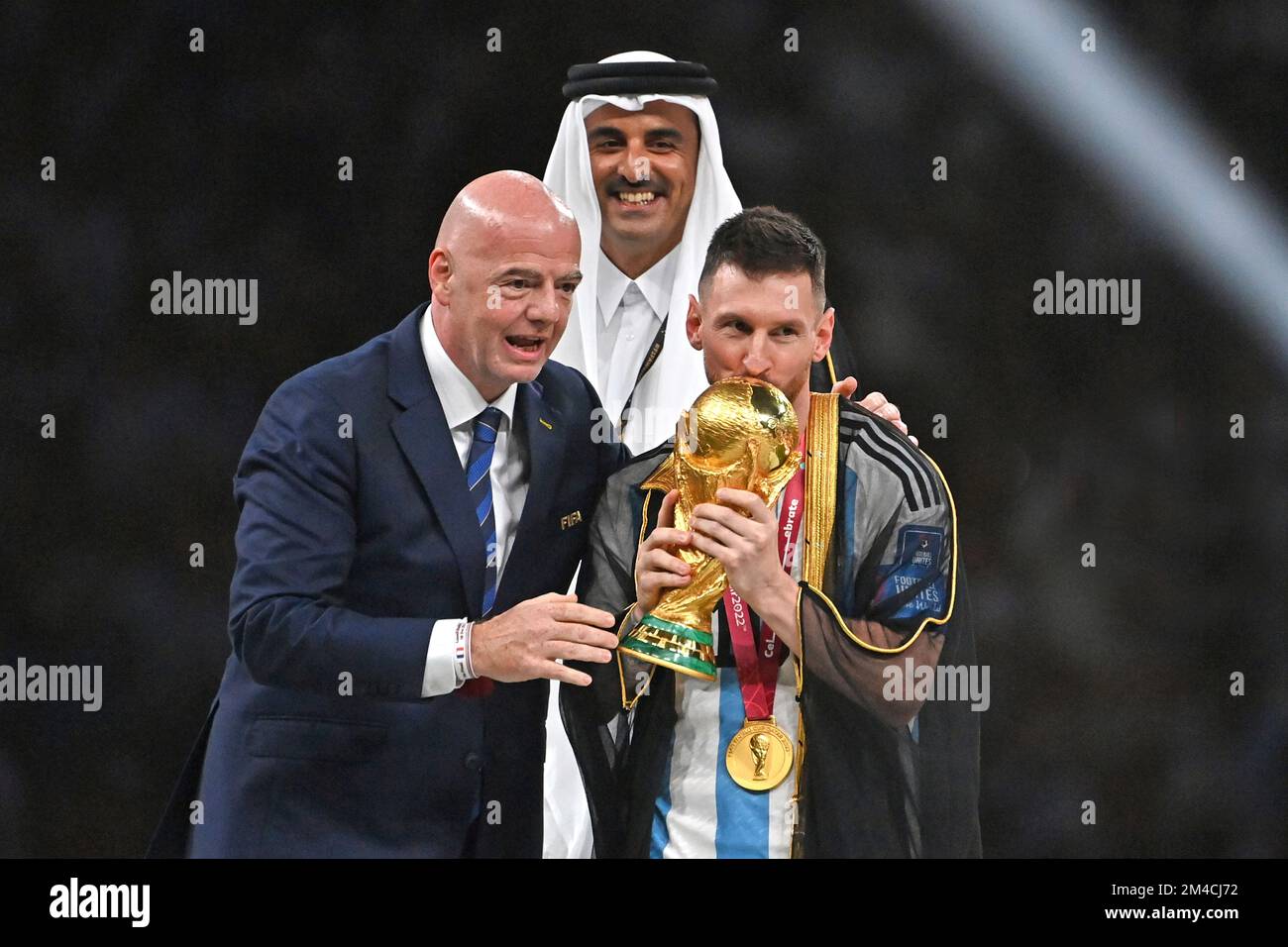 Award ceremony: FIFA President Gianni INFANTINO, Emir Tamim bin Hamad ...