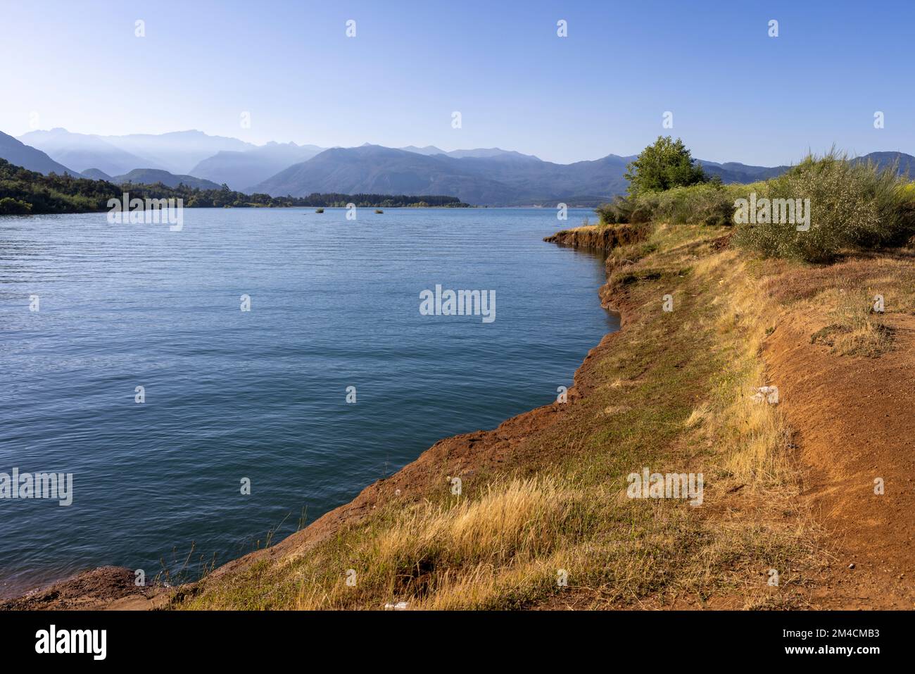 Lago colbun hi-res stock photography and images - Alamy