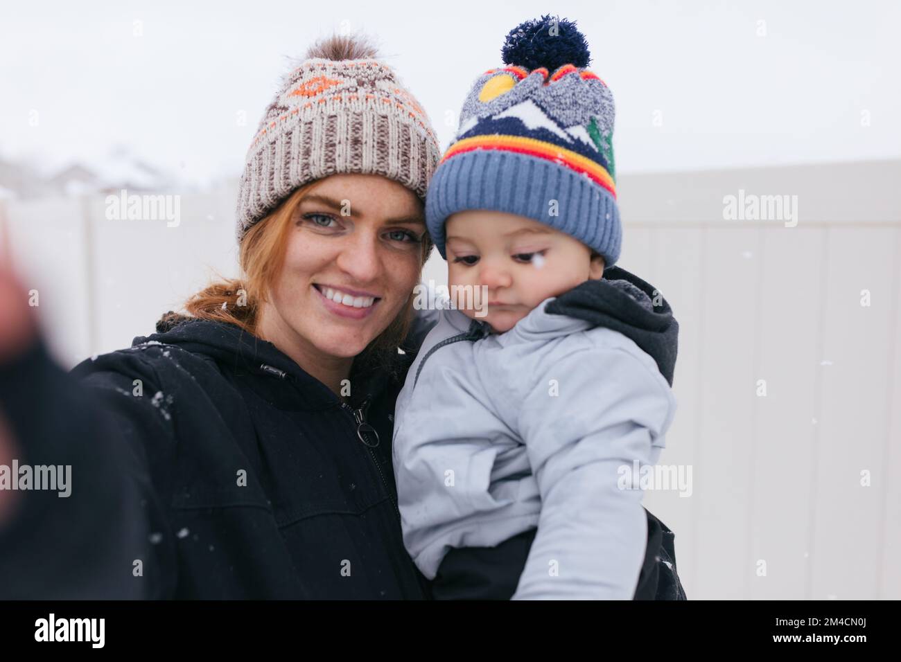 Native american boy mother hi-res stock photography and images - Alamy