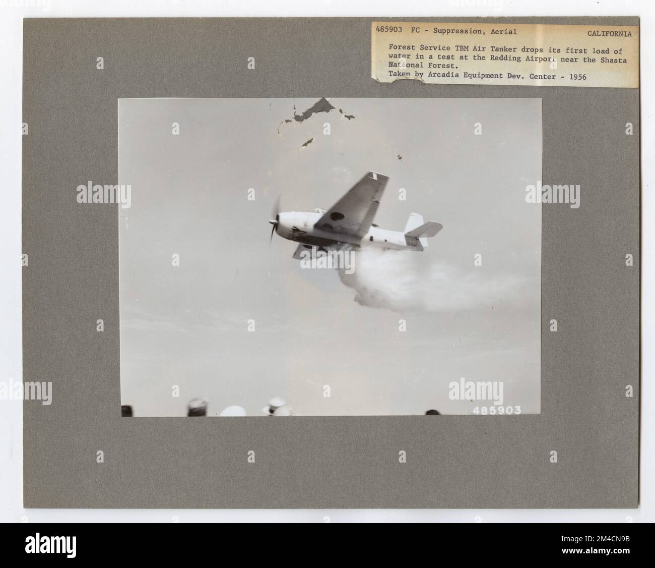 Fire Suppression: Aerial Slurry Drops - California. Photographs ...