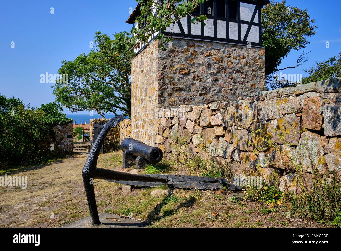 Out and about on the Ertholmen islands, old cannon and ship anchor in ...