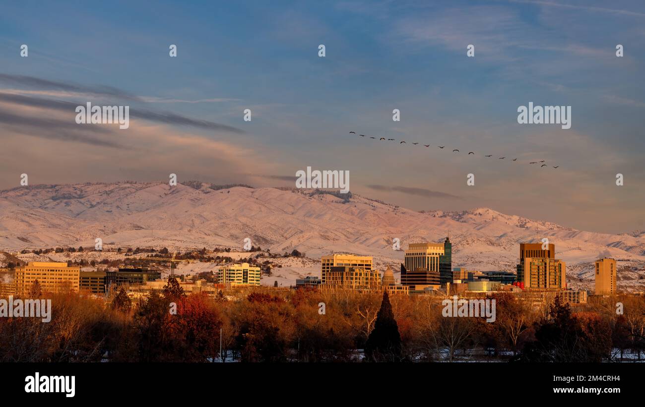 Boise idaho evening skyline hi-res stock photography and images - Alamy