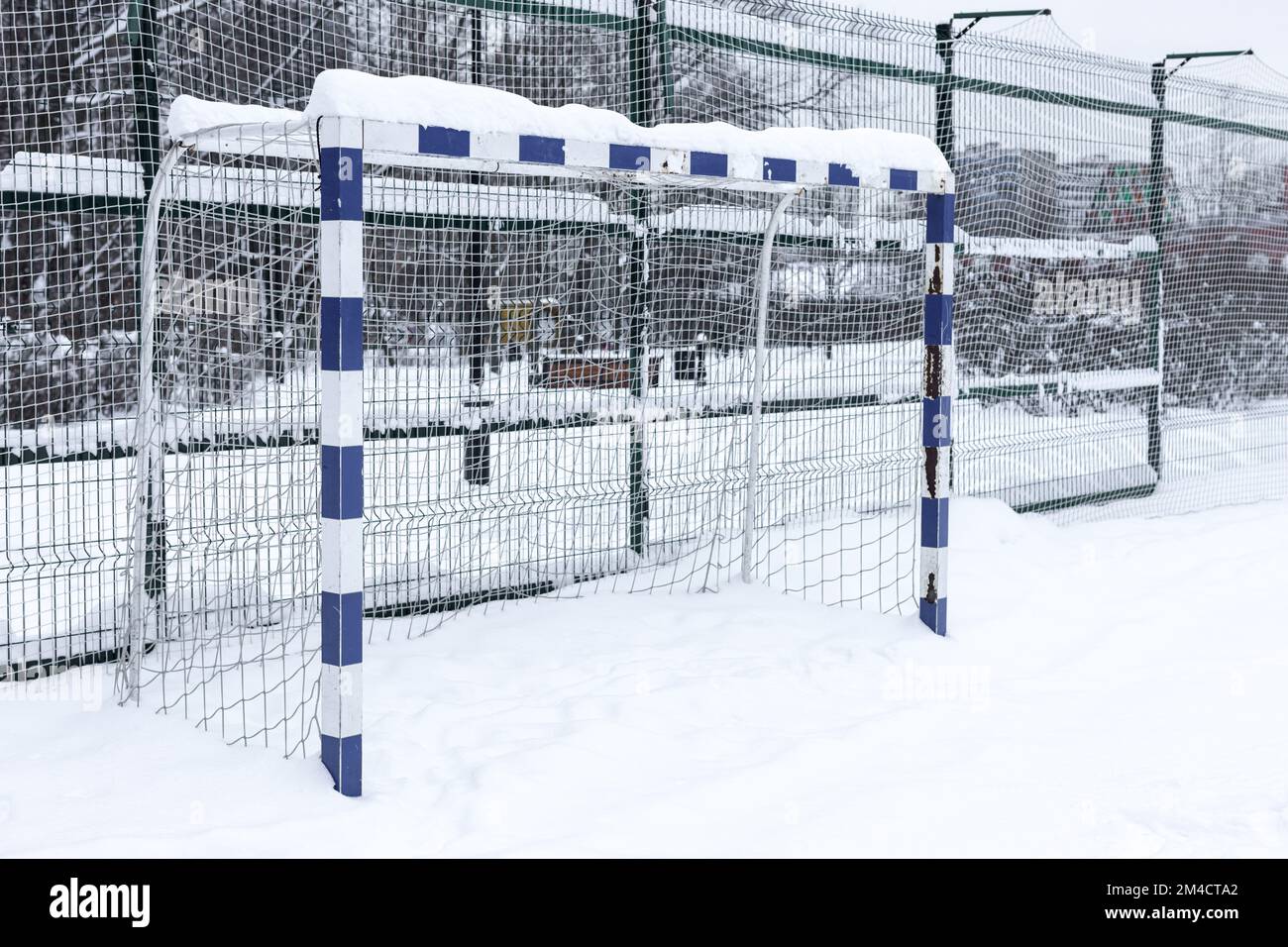 Soccer net winter hi-res stock photography and images - Alamy