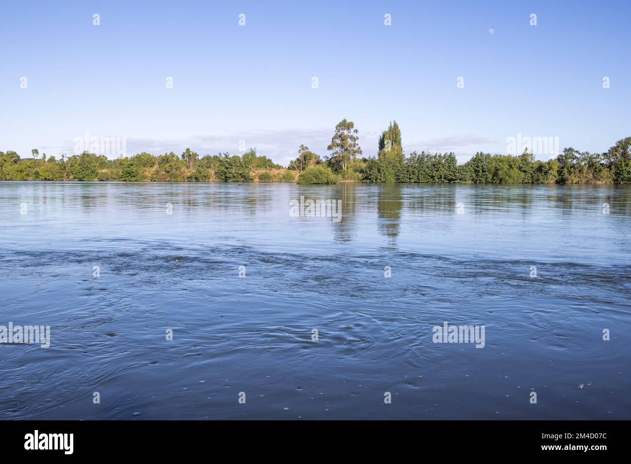 River Tolten in Araucania, Chile Stock Photo - Alamy