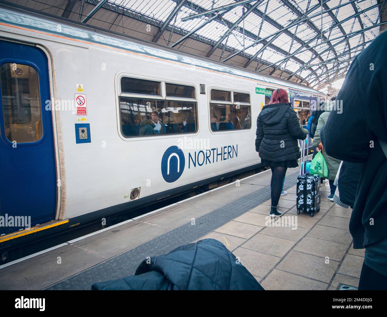 Northern Railway trains and passengers in Liverpool Stock Photo - Alamy