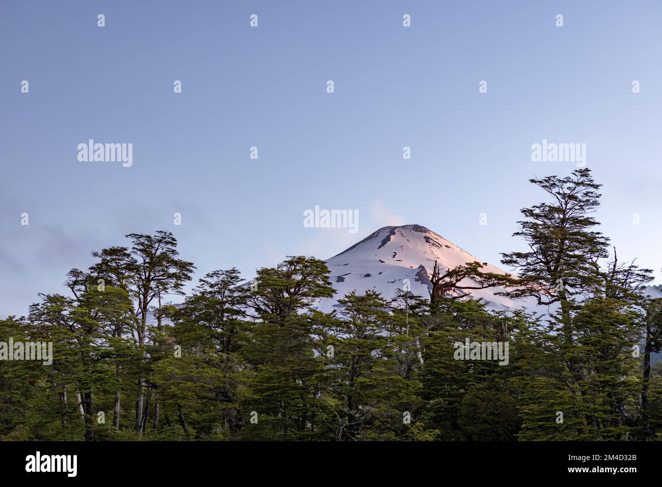 Villarrica volcano in the setting sun; Pucon, Chile Stock Photo - Alamy