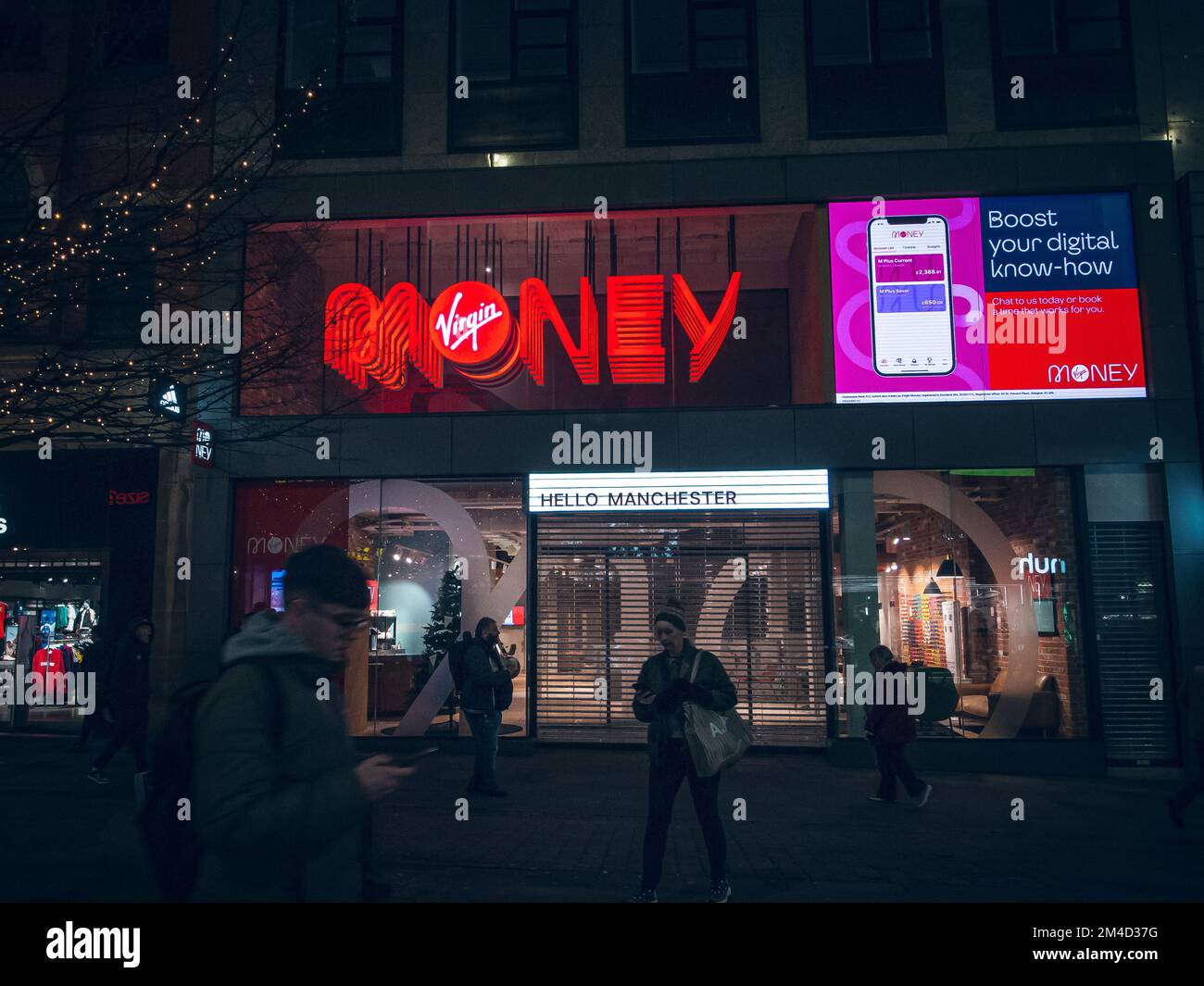 Pepsi max bus stop advertising hi-res stock photography and images - Alamy